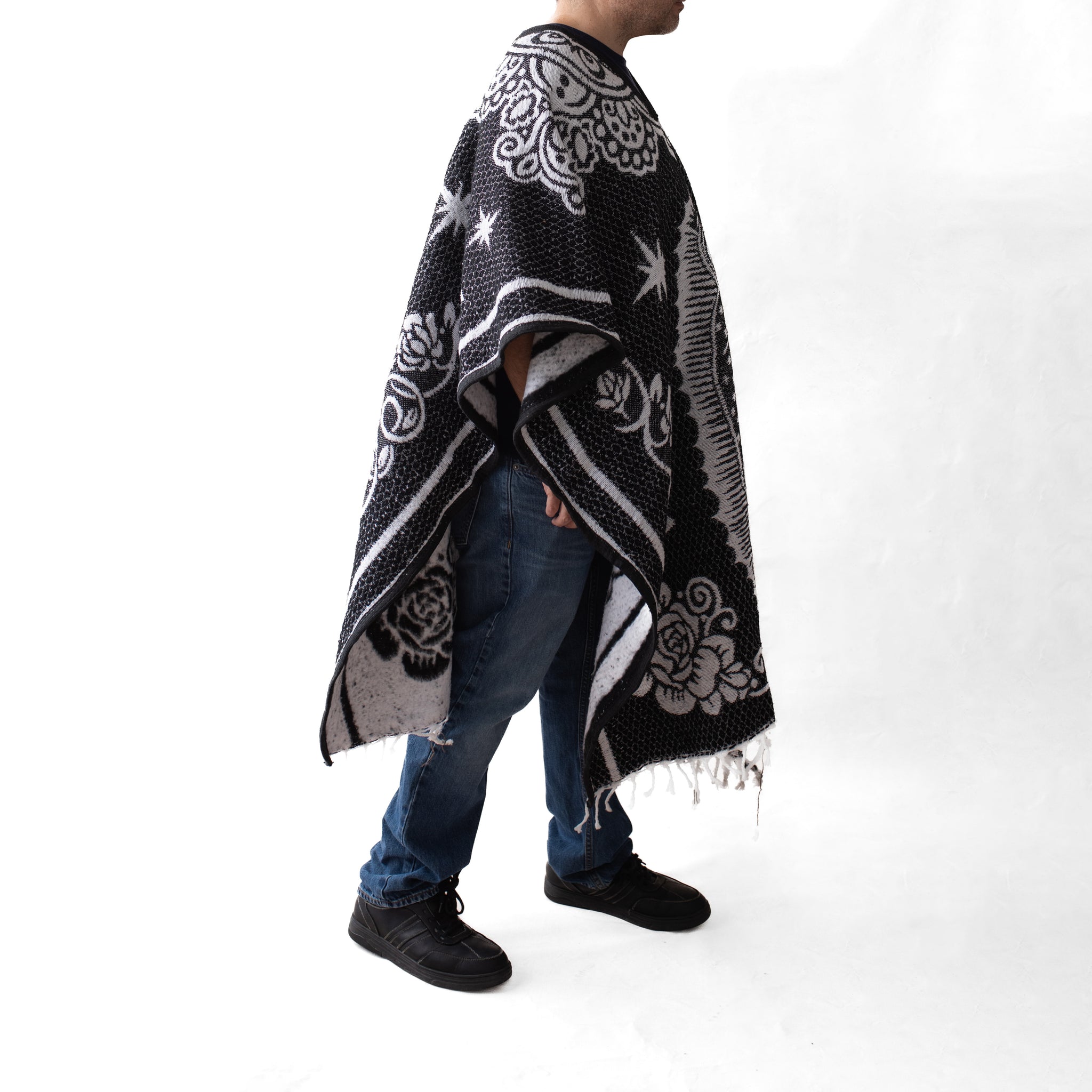 Mexican Serape Poncho for Men - San Judas - BLACK – Gamboa