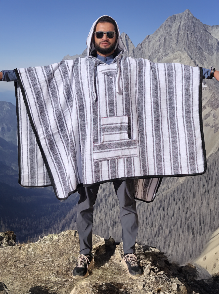 Mexican Ponchos | Mexican Serape Ponchos | Clint Eastwood Poncho – Gamboa